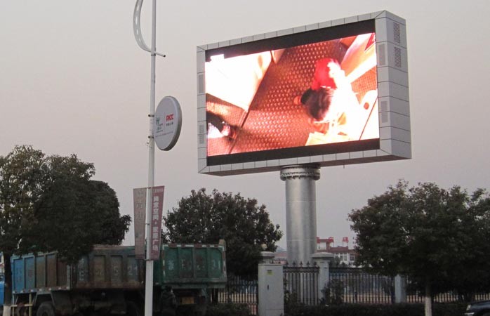 Outdoor Advertising Video LED Digital Billboard P16mm 1R1GB DIP346 ...